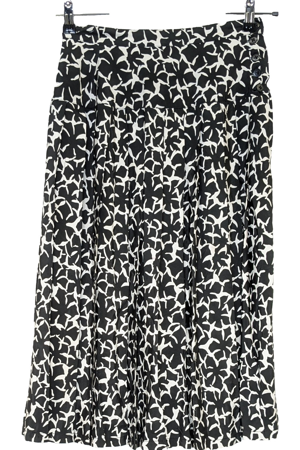 Jupe GRAND ANGLE Taille 38 / M - Seconde main, friperie en ligne DHEM – DHEM Friperie en Ligne